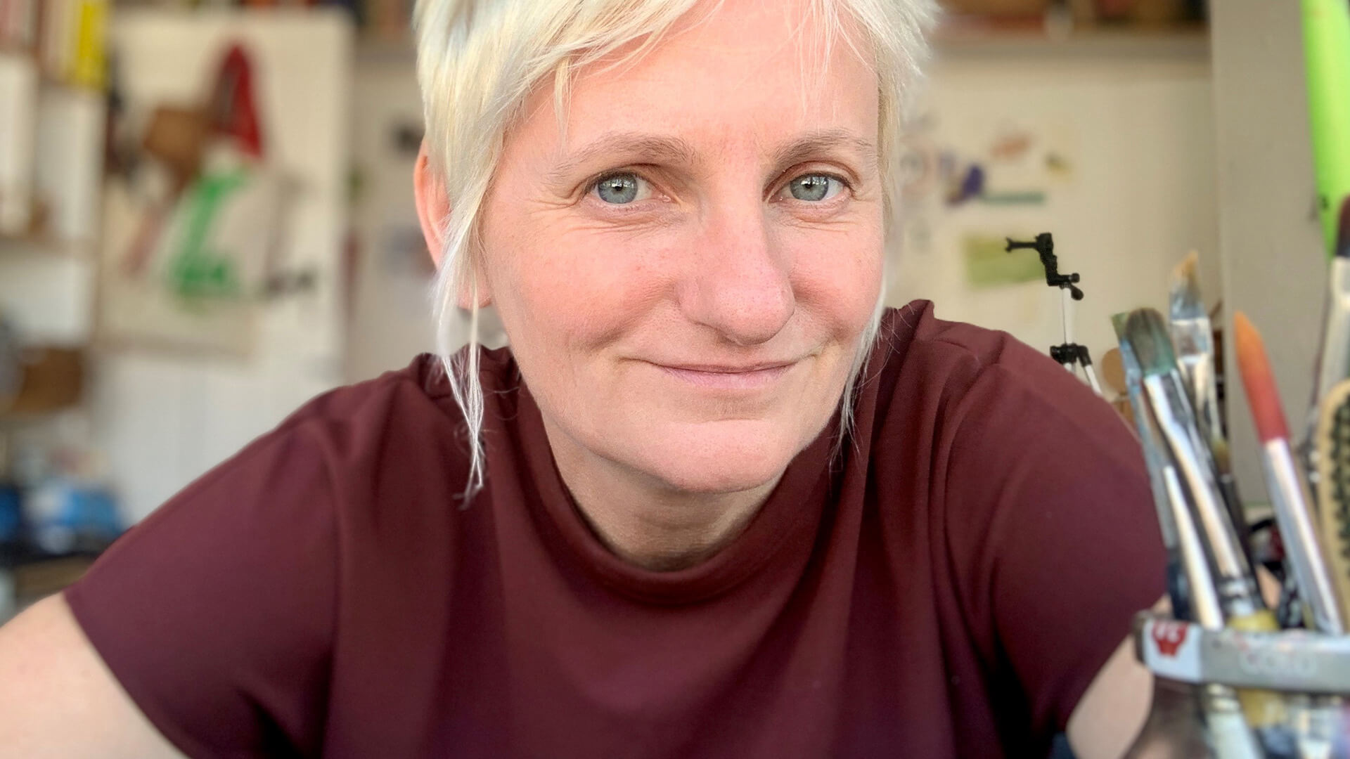 Emily Gravett: ดินสอแท่งเดียวกับความเชื่อที่ว่านิทานภาพควรอยู่กับเด็ก ...